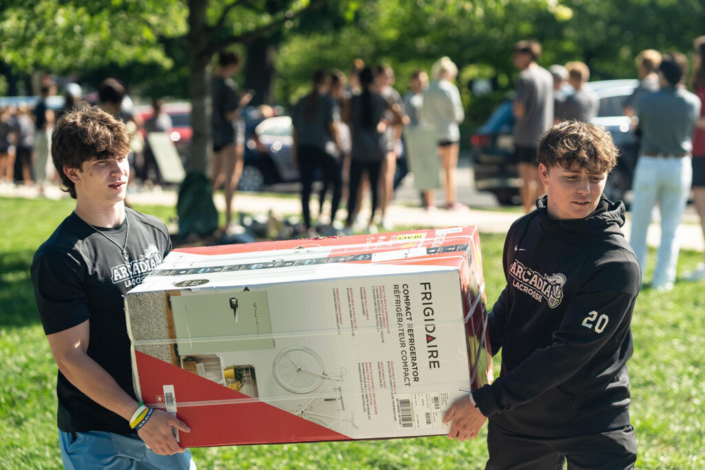 LOOK: Move-In Day & Welcome Week Photo Gallery | Arcadia University